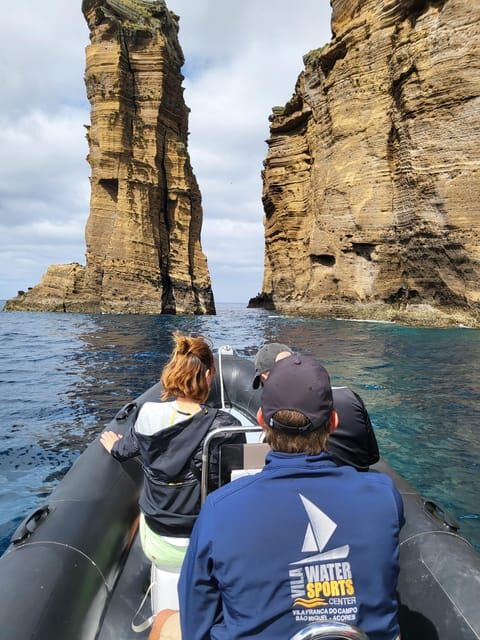 Full Day: Sailing tour with lunch & snorkeling included. - Group Size and Experience