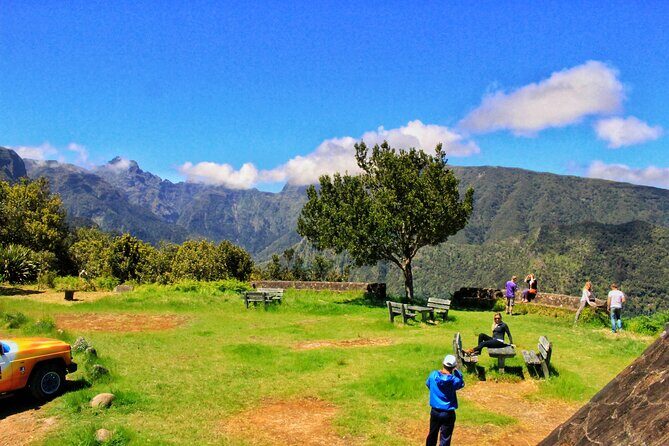 Full Day Santana Wonders and Northeast 4WD Experience - Authentic Food and Drink Experiences
