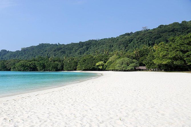 Full Day Santo Blue Hole, Champagne Beach, Million Dollar Point & Port Olry Tour - What the Tour Offers: A Step-by-Step Breakdown