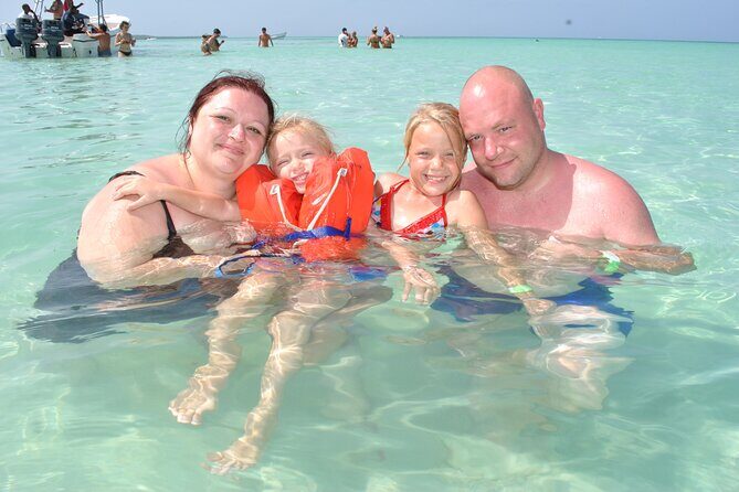 Full-Day Saona Island Tours All Inclusive - Who Is This Tour Best Suited For?