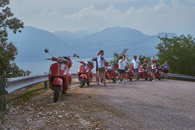 Full-Day Self-Guided Garda Vespa Tour departing at Salò - FAQs