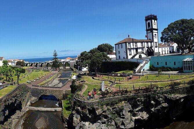 Full-Day Sete Cidades Crater Lake and Fire Crater Lake Private Tour - FAQ