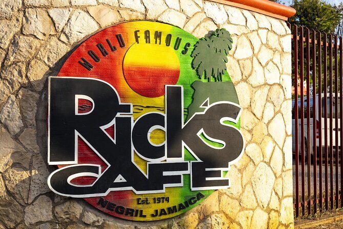 Full Day Seven Miles Beach and Rick's Café with Entrance Included - Authentic Moments and Authentic Value