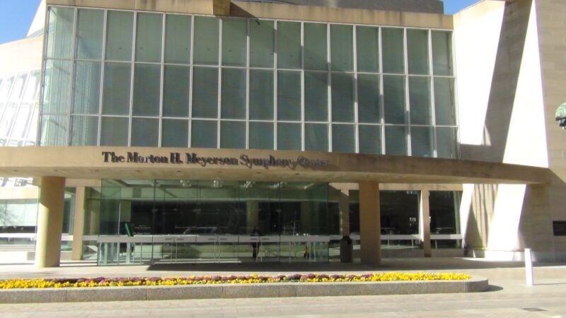 Full-Day Small-Group Tour of Dallas & the JFK Assassination - Transportation, Duration, and Small Group Benefits
