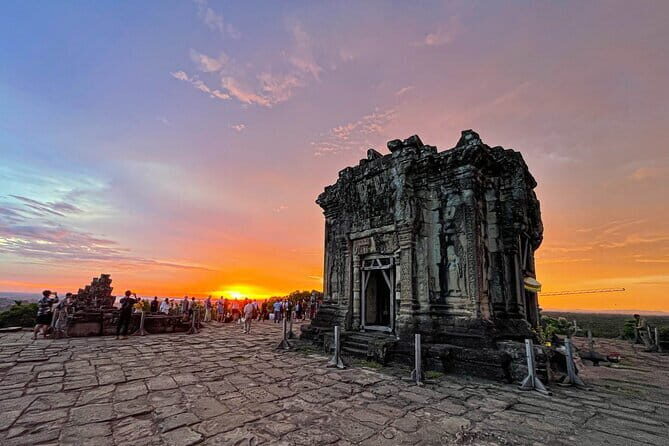 Full Day Small Group Tour & Sunset in Angkor Area from Siem Reap - Key Points