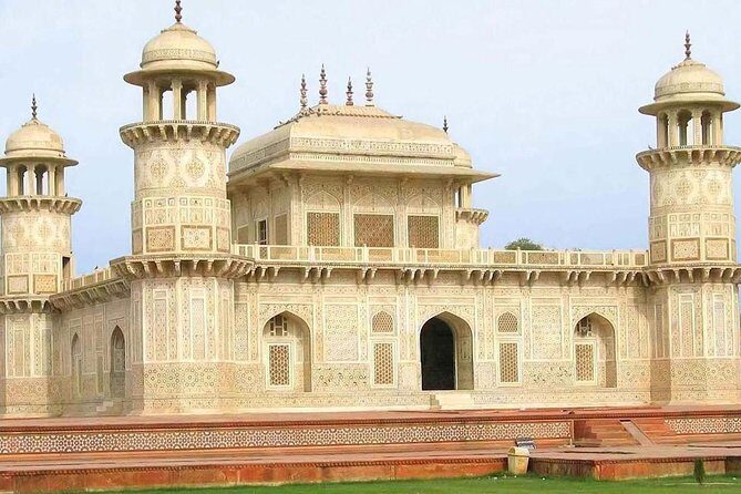 Full Day Taj Mahal & Agra City Tour by E-Rickshaw - Key Points