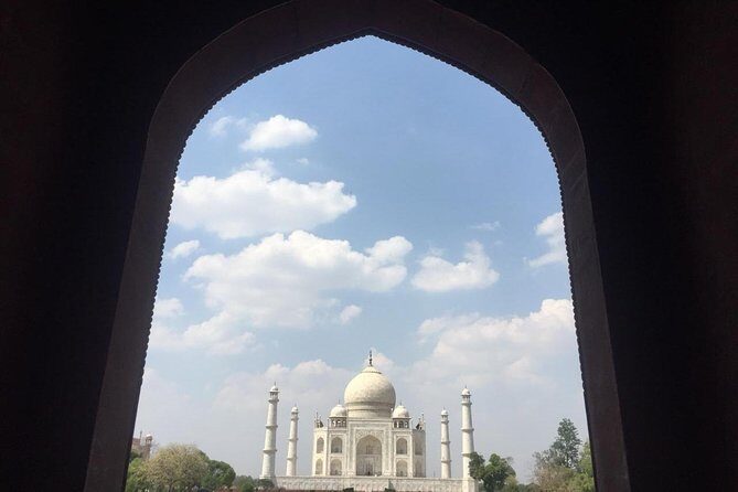 Full Day Taj Mahal And Agra city tour From Bangalore Via Delhi. - FAQ