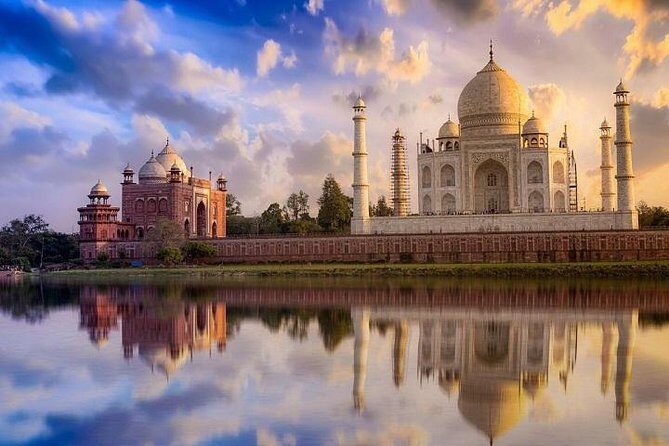 Full Day Taj Mahal and Agra Private Tour from Agra - Key Points