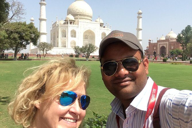 Full Day Taj Mahal Tour With Lunch From Delhi - An In-Depth Look at the Tour Experience