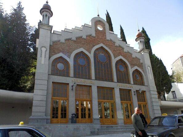 Full Day Tbilisi City Tour with Wine Tasting & Cable Car Ride - What Makes This Tour Stand Out?