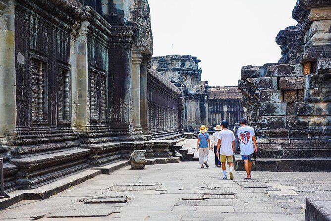 Full-Day Temples of Angkor Small Group Tour - Practical Tips for Your Day