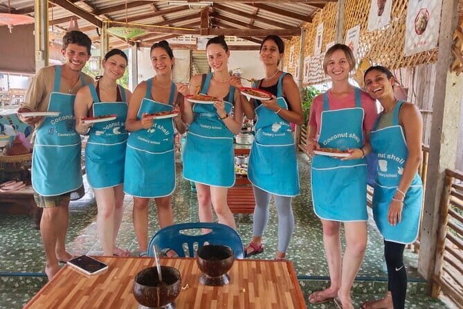 Full Day Thai Cooking and Bua Thong Waterfall in Chiang Mai - Itinerary Breakdown: What to Expect