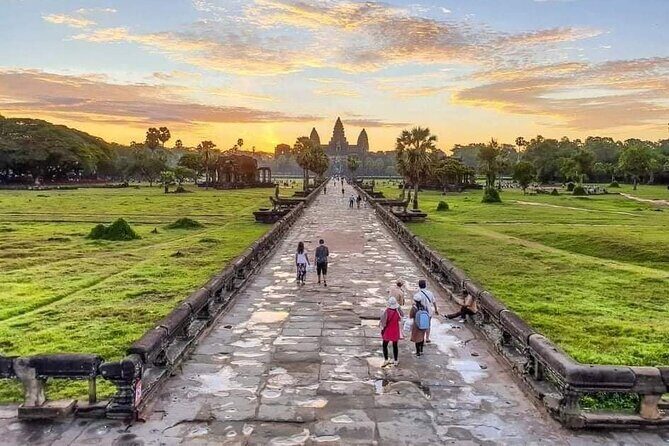 Full Day Tour Angkor Wat Sunrise and Siem Reap Temples - Introduction