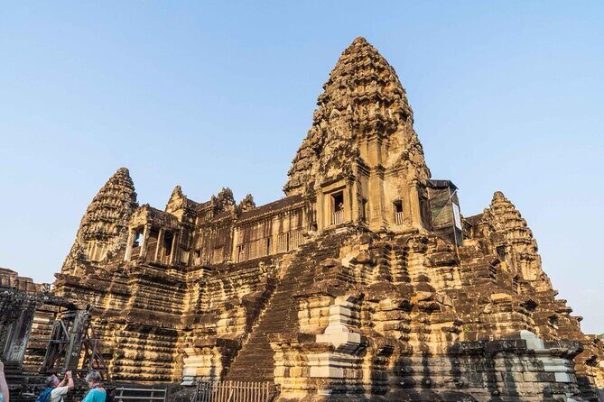 Full Day Tour Angkor Wat Sunrise and Siem Reap Temples - Authenticity and Practical Tips