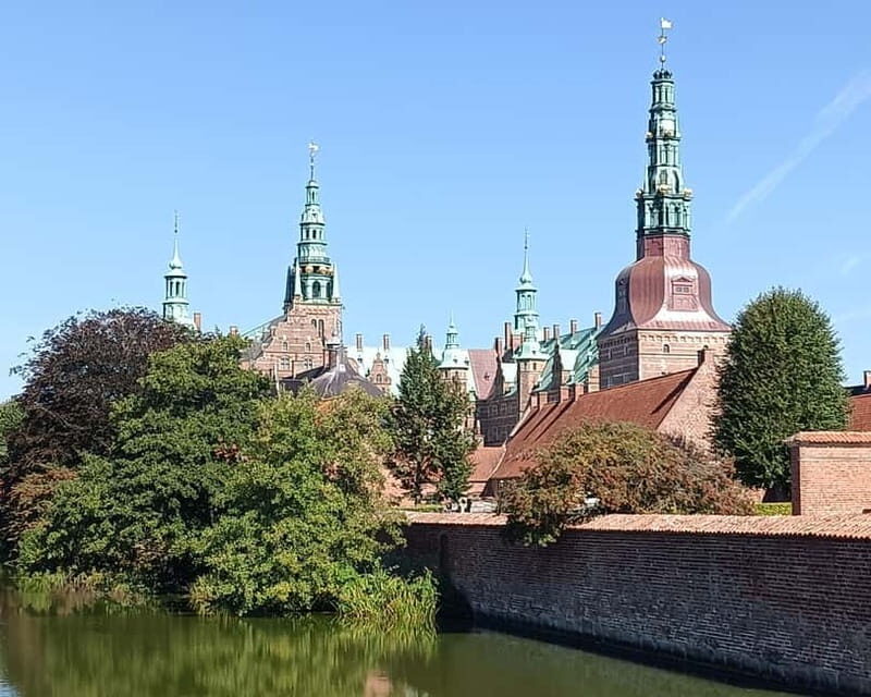 Full-Day Tour; Castle, Palace, Cathedral and Viking Ships - Key Points