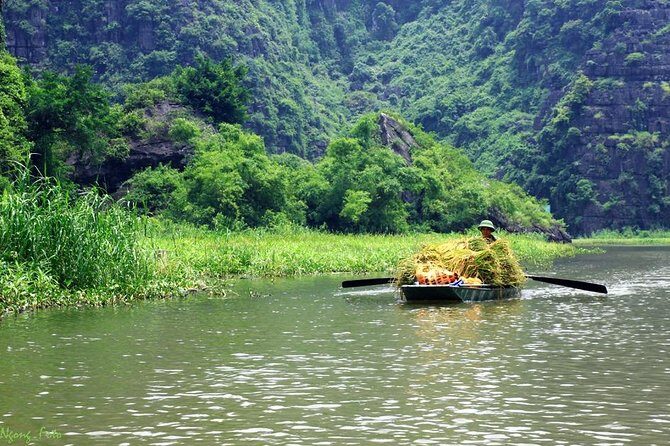 Full Day Tour From Hanoi: Bai Dinh Pagoda & Trang An Boating - The Value of the Tour: What You Get for the Price