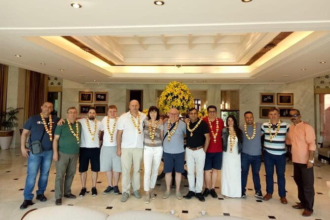 Full Day Tour Guide Services in Agra - Introduction