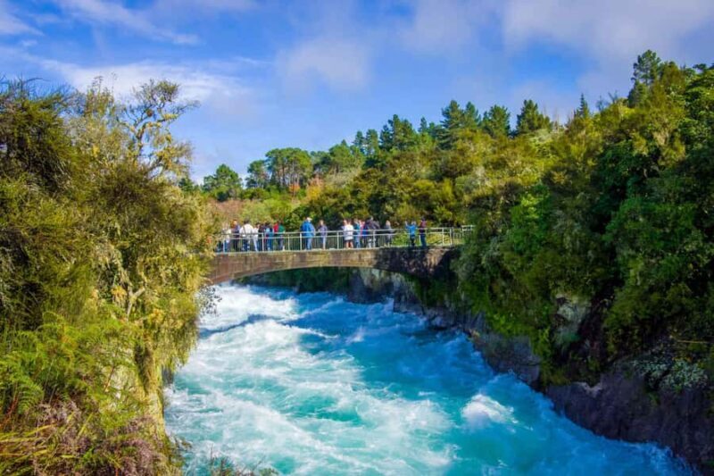 Full-Day Tour: Huka Falls, Hot Springs & Hobbiton Movie Set - Key Points