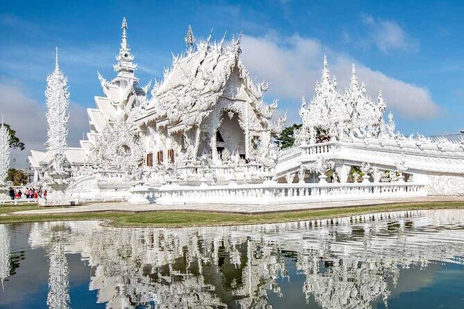 Full Day Tour in Chiang Rai White Temple and Golden Triangle - Exploring the Full Day Tour in Chiang Rai: White Temple & Golden Triangle