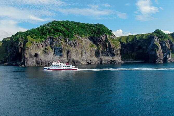 Full-day Tour in Hokkaido Natural Heritage Shiretoko Adventure - Key Points