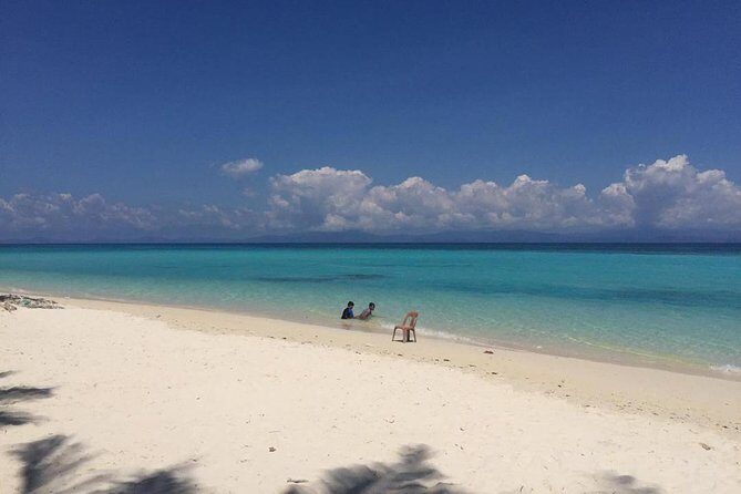 Full Day Tour in Mantanani - Lunch: A Tasty Break on the Island