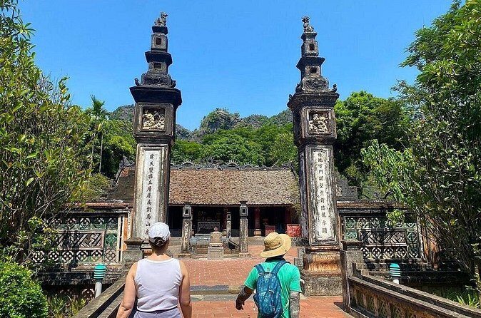 Full Day Tour in Ninh Binh - Climbing Mua Cave for Panoramic Views