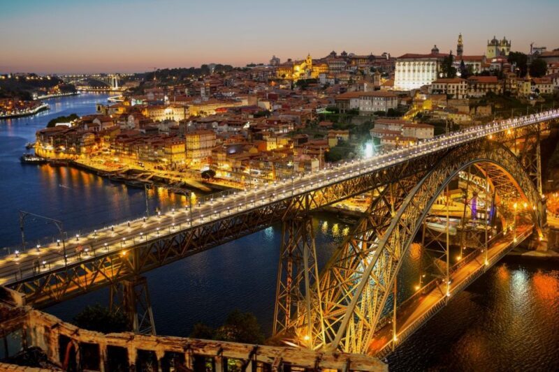 Full day tour in Porto - Douro River Boat Cruise