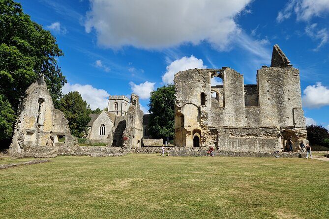 Full Day Tour in the Cotswolds with Transportation Included. - FAQ