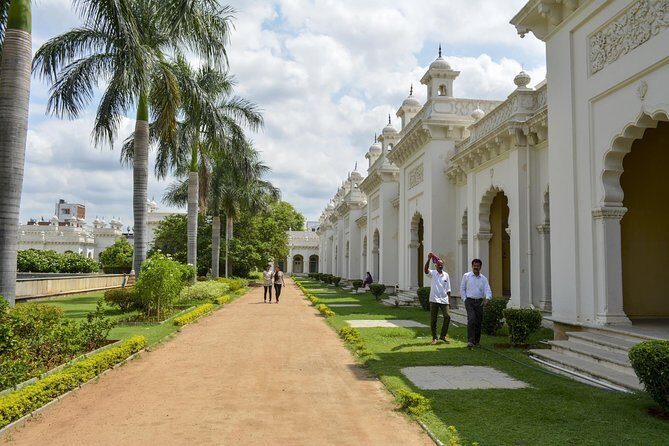 Full day tour of Hyderabad with Golconda Fort - How Does it All Come Together?