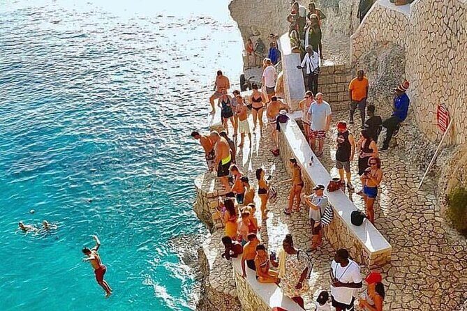 Full Day Tour of Negril Beach: Margaritaville & Rick's Cafe Live - Authentic Experiences and Practical Tips