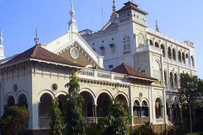 Full day tour of Pune with guide and lunch - FAQ