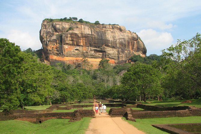 Full Day Tour to Dambulla Cave Temple & Sigiriya Rock Fortress From Anuradhapura - An Introduction to the Tour Experience