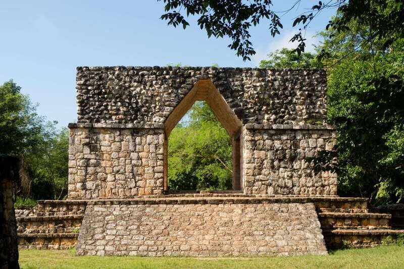 Full Day Tour to Ek Balam Maya Ruins and Colonial Valladolid - Cooling Off in a Cenote