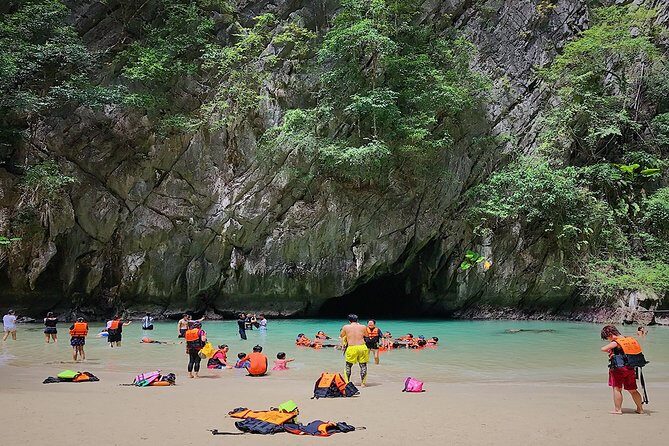 Full-Day Tour to Morakot Cave from Krabi with Lunch (SHA Plus) - Final Thoughts: Who Is This Tour Best For?