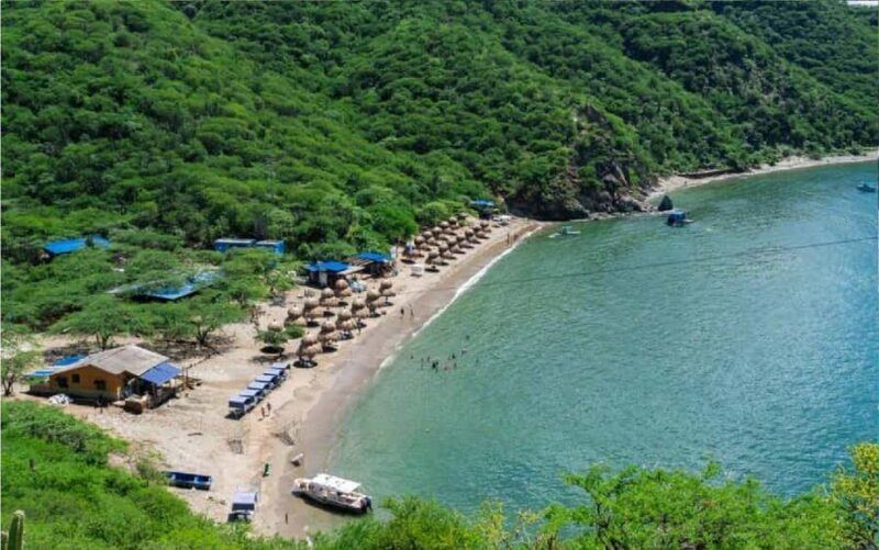 Full-Day Tour to Playa Blanca with Lunch from Santa Marta - What to Expect on the Tour