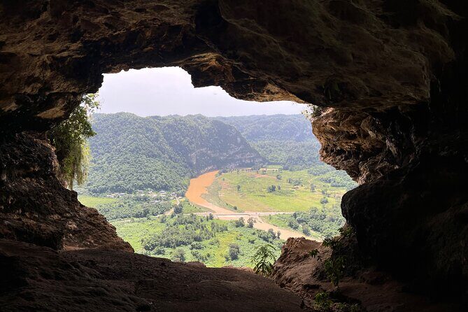 Full Day Tour Window Cave and Hiking on the Beach - Practical Details and Considerations