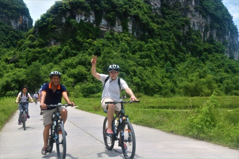Full Day Trang An, Bich Dong Pagoda, Biking & Family Visit - Detailed Breakdown of What You’ll Experience