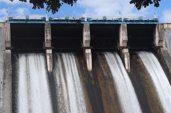 Full Day Trekking Tour In Munnar With Refreshments - Frequently Asked Questions