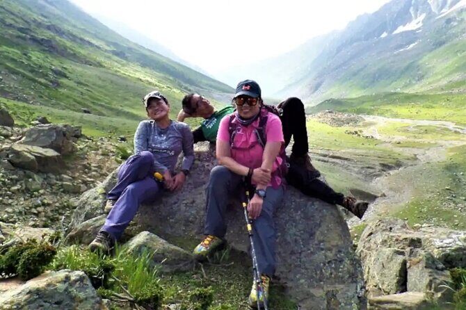 Full-day Trekking Tour to Mohanmarg Meadow - What Makes This Tour Special