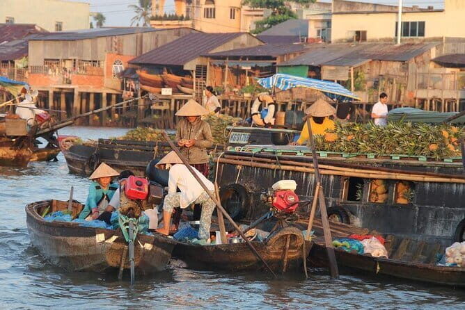 Full-Day Trip to Cai Be Village and Mekong Delta Boat Ride - How the Itinerary Shapes Your Day
