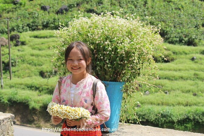 Full-Day Trip to Duong Lam Ancient Village With Jeep & Daily Life - FAQ