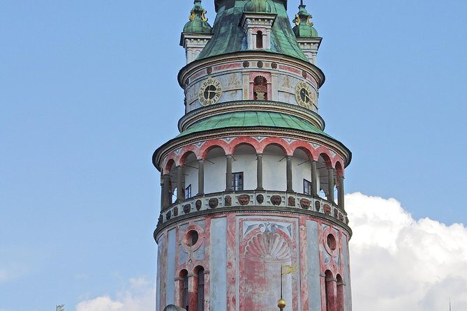 Full-Day Trip to eský Krumlov from Prague - Transportation and Group Dynamics