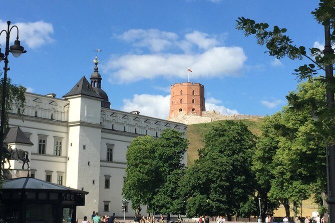 Full-Day Vilnius City Tour and Trakai Castle from Vilnius - The Itinerary In-Depth