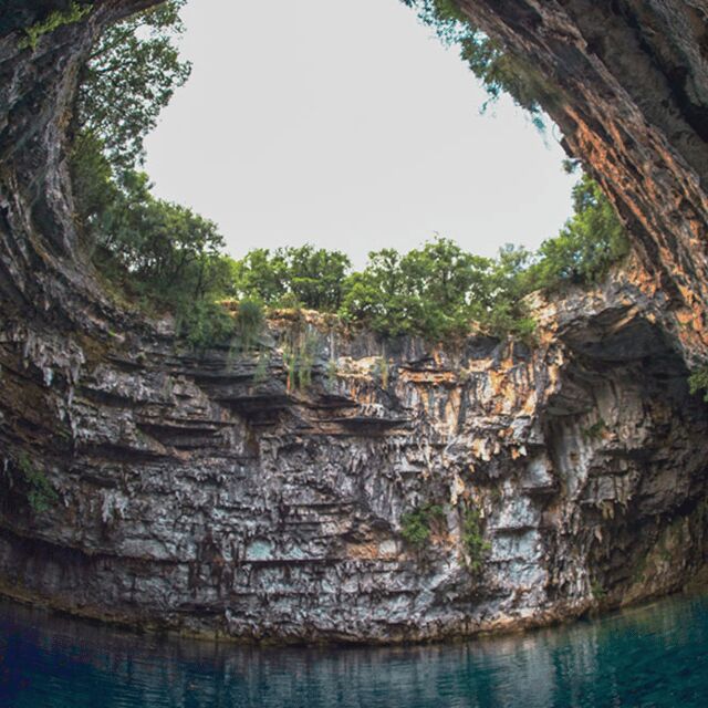 Full-day VIP Cruise & Tour to Kefalonia 2 in One - The Experience in Detail: What to Expect