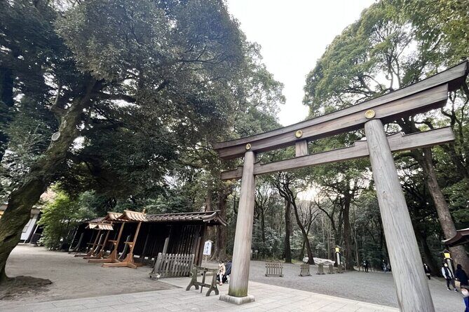 Full Day Walking Tour in Shinjuku and Shibuya - Shinjuku Historical Museum: Starting with the Past