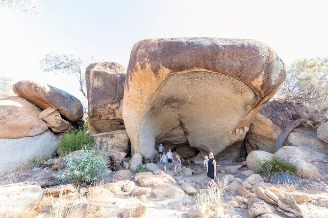 Full-Day Wave Rock & Historic York - Exploring York and Its Historic Charm