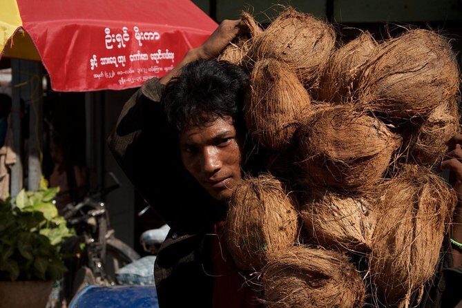 Full-day Yangon City Tour with Private Car and Guide - Key Points