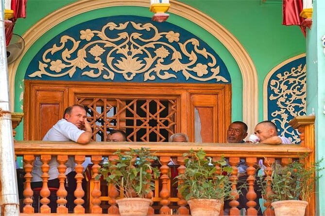 Full-inclusive Kashgar Private Day Tour with Sunday Market - Who Should Take This Tour?