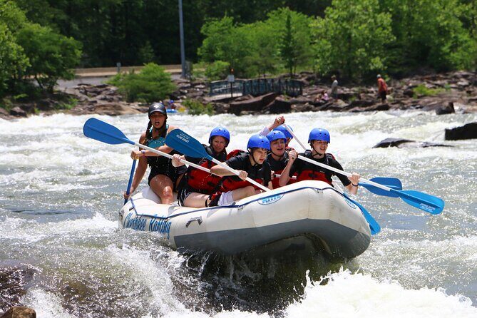 Full Ocoee River Rafting Adventure With Catered Shore Lunch - FAQ