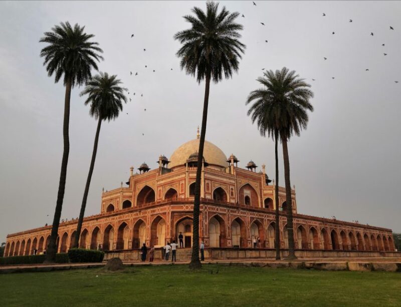 Full or Half Day Private Guided Tour of Old and New Delhi - An In-Depth Look at What You Can Expect